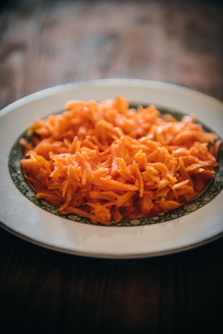 A csodálatos nyers répa sali